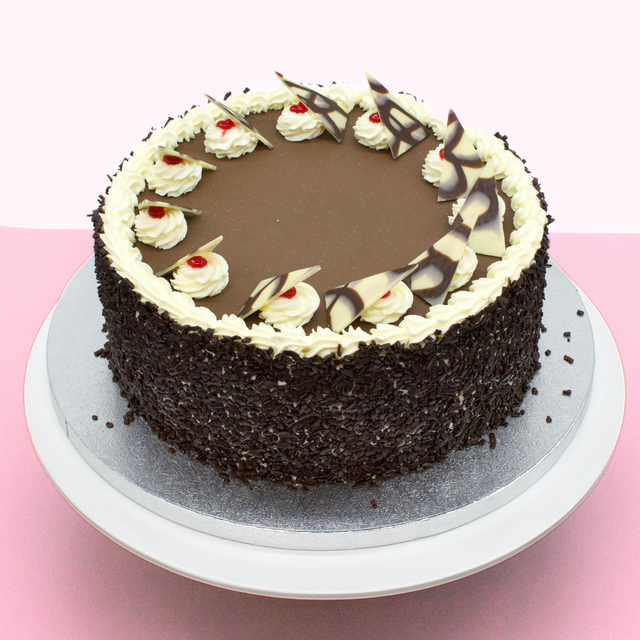 Round Cakes – Nafees Online